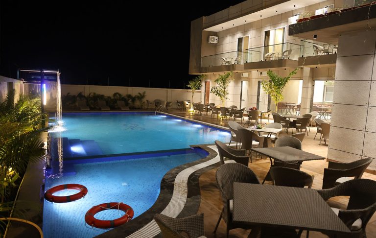 Restaurant - Infinity Resort and Restaurant